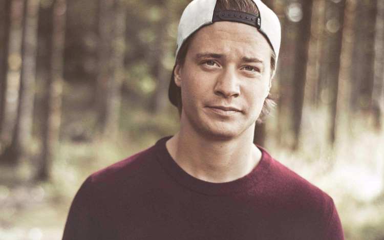 Kygo新单《Kids in love》，还记得自己的First Love吗？_果酱音乐